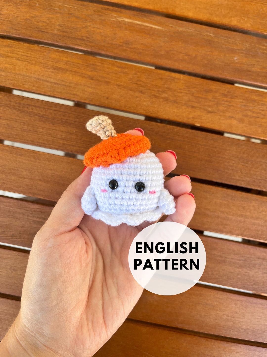 Crochet Ghost Keychain Pattern: Amigurumi Halloween Decor (PDF Pattern ...