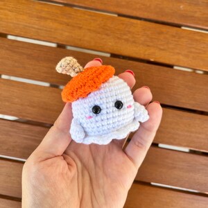 Crochet Ghost Keychain Pattern: Amigurumi Halloween Decor (PDF Pattern ...
