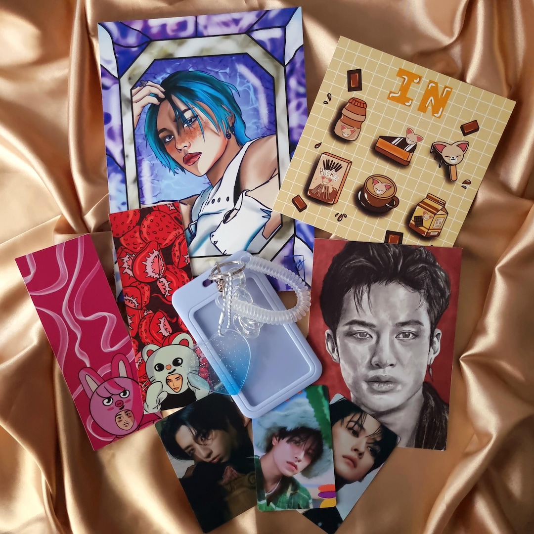 Stray Kids Christmas Surprise Box Drawings With Unofficial Photocatds ...