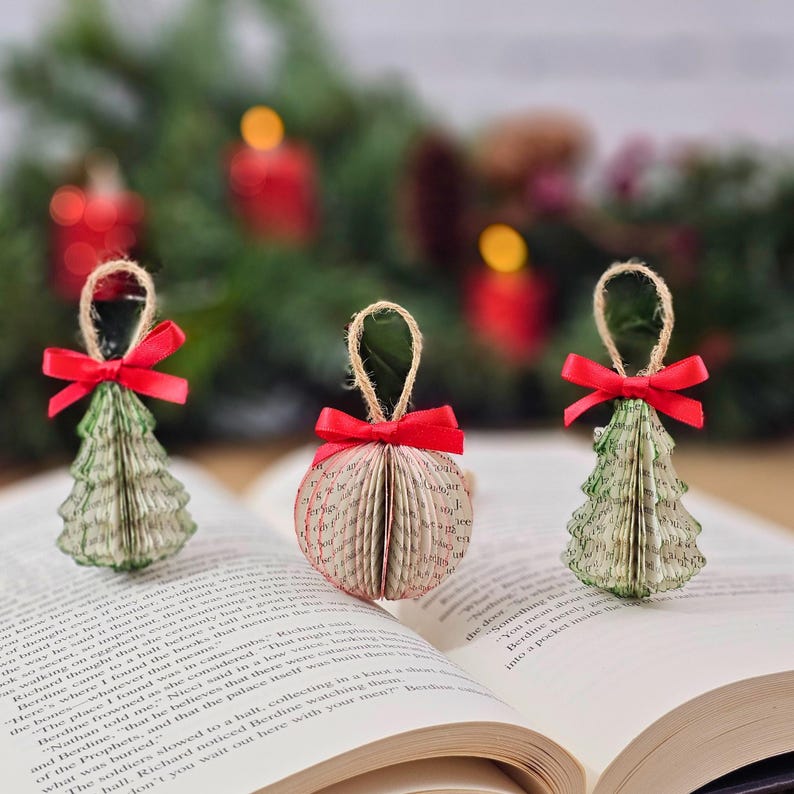 Tiny Book Page Christmas Ornaments, Set of 3, Literary Gift Box - Etsy