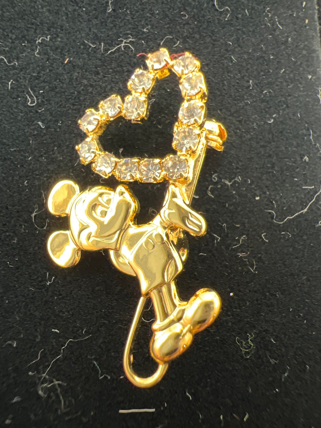 Mickey Mouse Holding Heart Pin - Etsy
