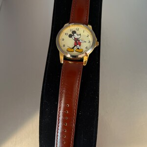 Vintage Large Face Mickey Mouse Watch With Calendar-sii Marketing ...