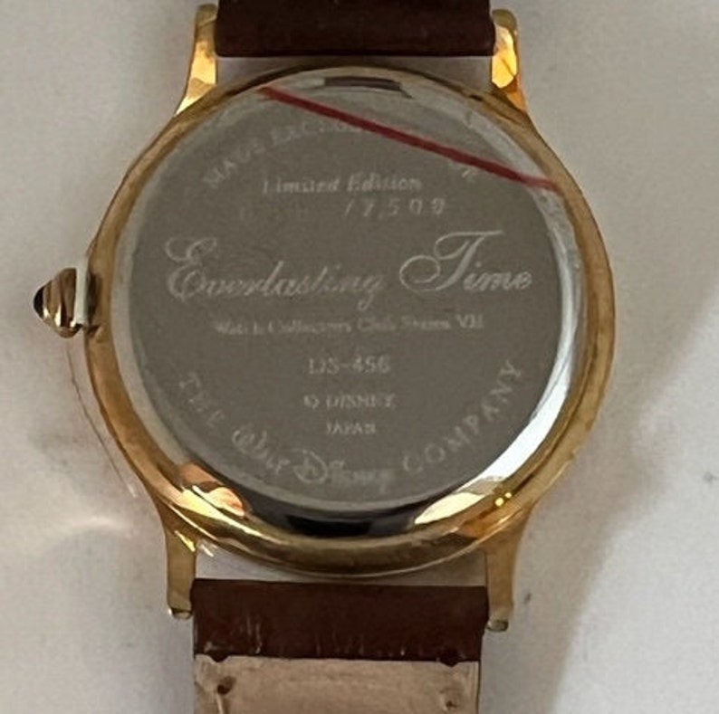 Disney Snow White & the Seven Dwarfs Watch 75th Anniversary Everlasting ...