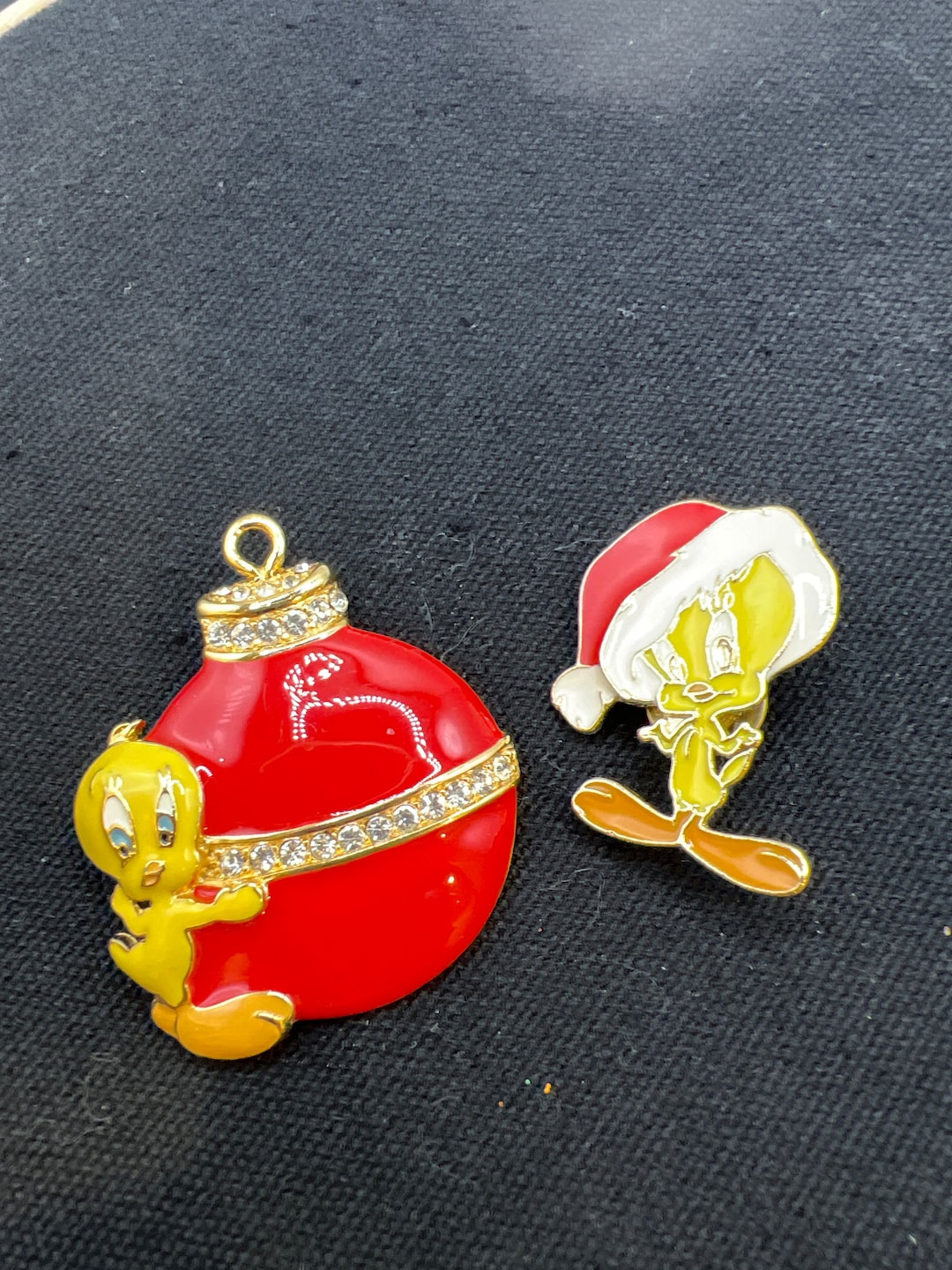Tweety Bird Holiday Pins - Etsy