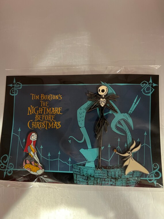 Tim Burton’s Nightmare Before Christmas Collectible T… - Gem