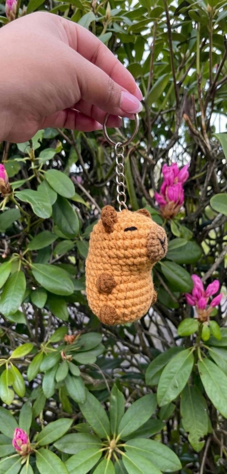 Crochet Capybara Keychain, Cute Amigurumi Capybara Plush, Frog Bee ...