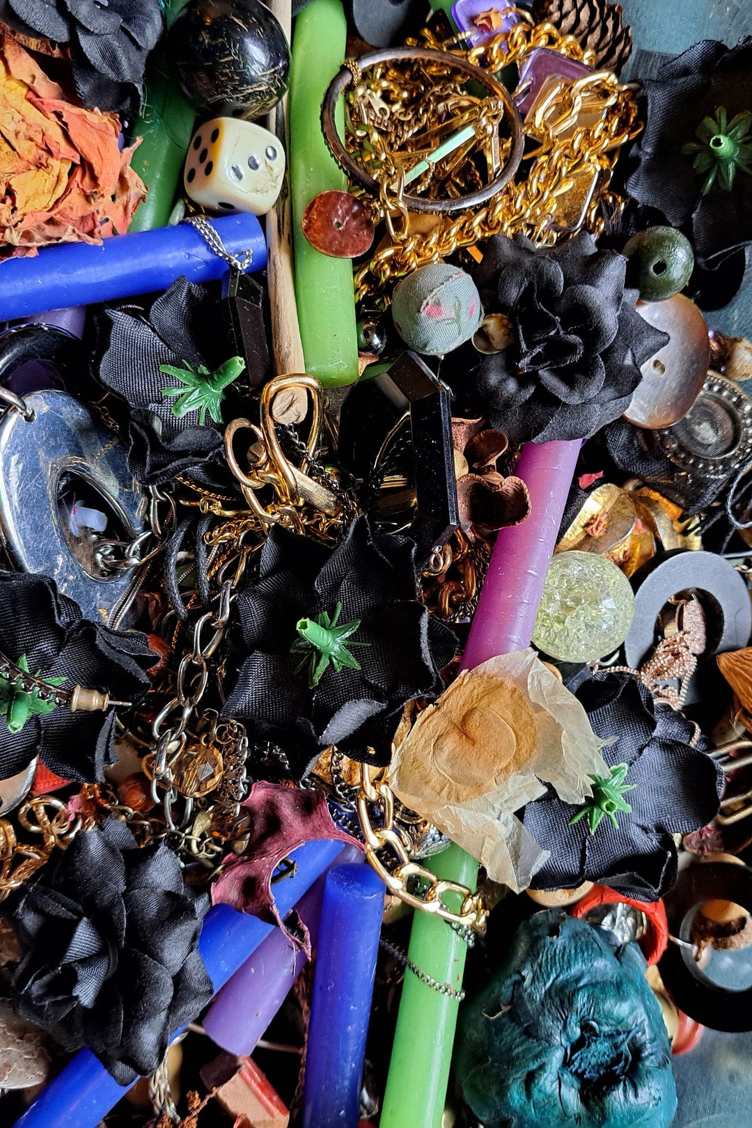 Magical Crow Confetti Scoop - Etsy