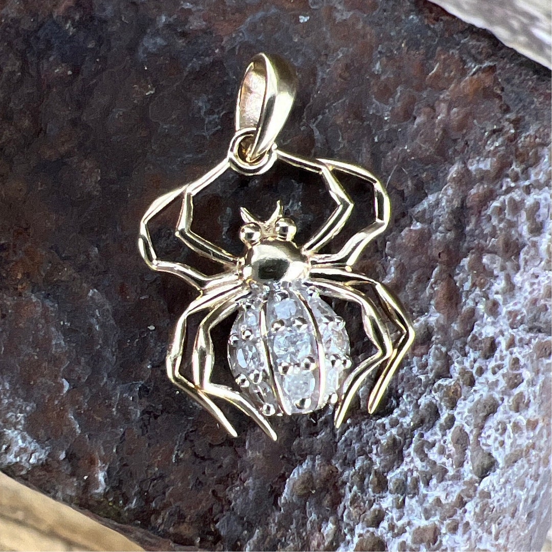 Vintage Estate 10k Diamondback Spider Pendant / Charm - Etsy