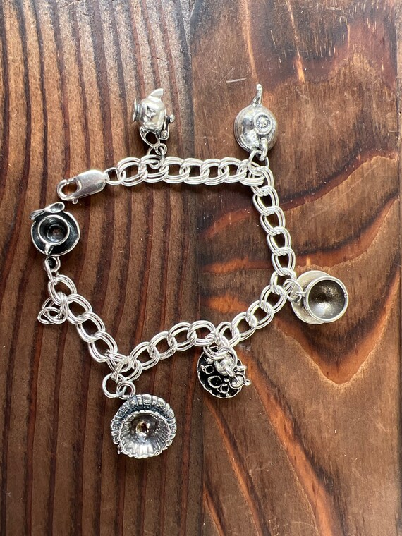 vintage tea time charm - Gem