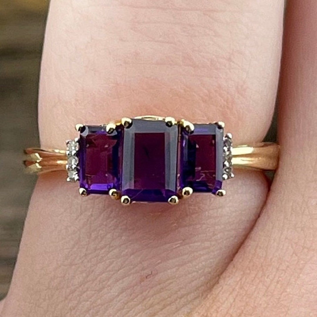 Estate 10k Yellow Gold Ring With Amethyst and Diamonds - Etsy