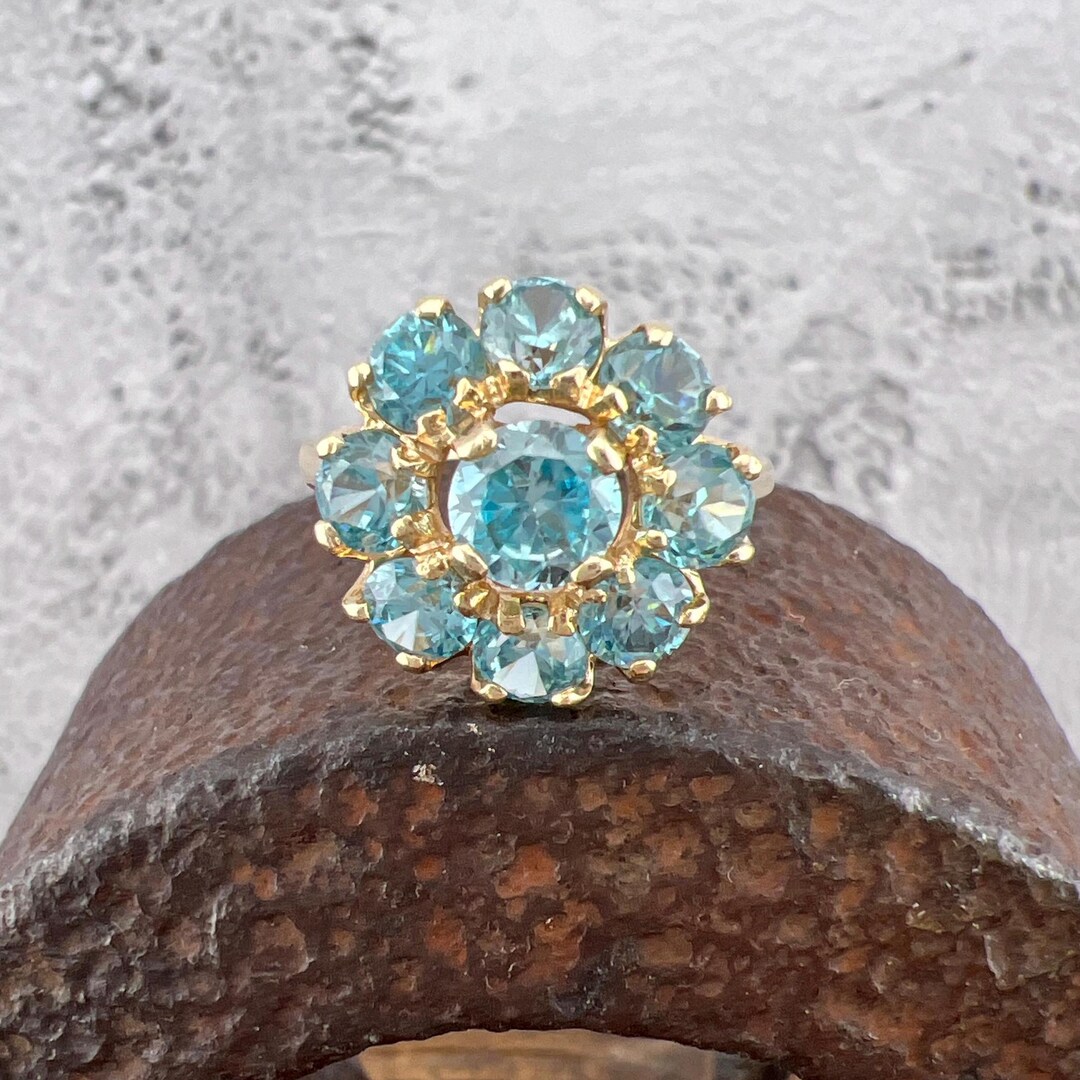 14k Blue Topaz Flower Yellow Gold Ring - Vintage Estate - US Size 9 - Etsy