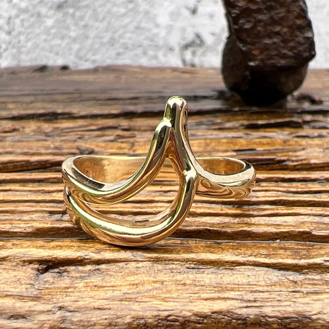 14k Yellow Gold Freeform Ring - Curved Wave - US Size 8.75 - Etsy