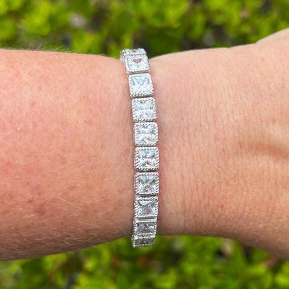 Silver cubic zirconia bracelet store