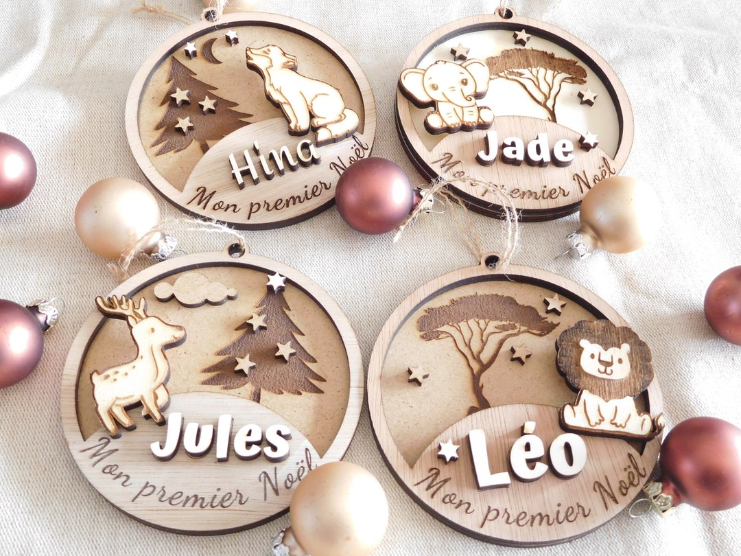 Boule de Noël mon 1 er Noël personnalisée en bois 5 décors lion , loup , éléphant , cerf ...
