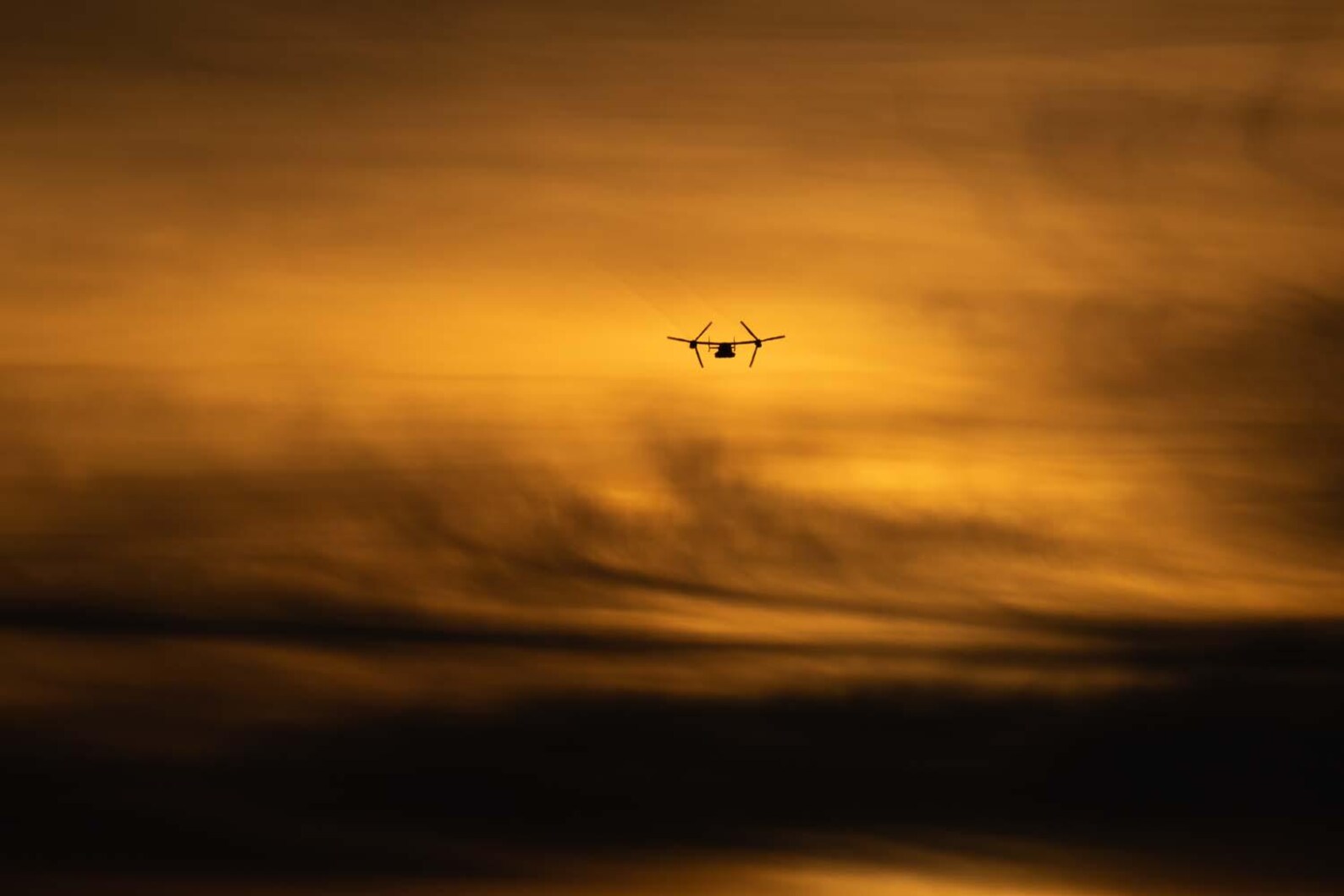 Wings of Gold 1. V-22 Osprey Flying Into the Sunset. Wall Art ...