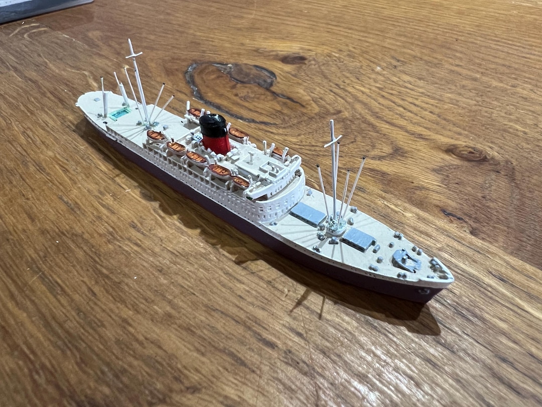 Kenya Castle- 1/1250 Cruise Ship Ocean Liner Model - Union Castle - Etsy