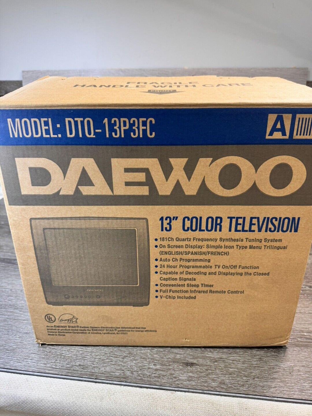 Daewoo 13 Inch Color Television MODEL: DTQ-13P3FC With Remote & Manual ...