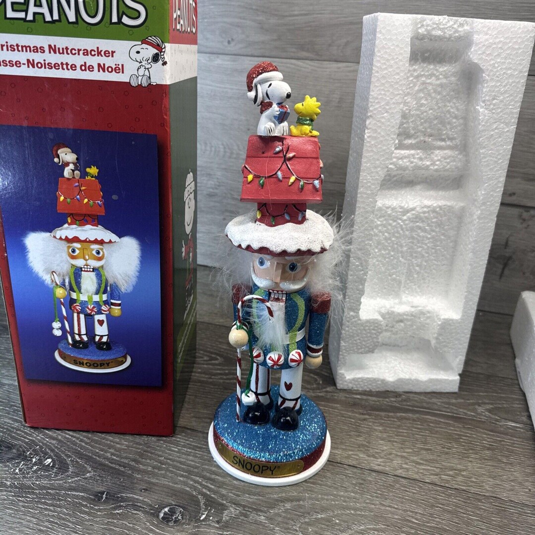 Kurt Adler Peanuts Snoopy & Woodstock Nutcracker Christmas Figure 12 ...