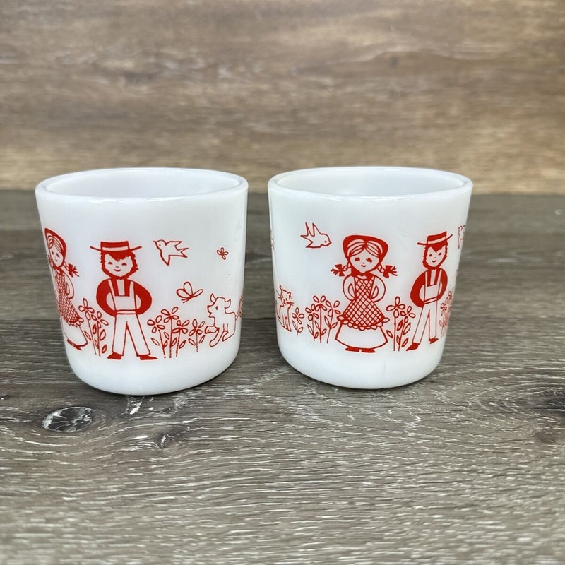 2 Vintage Glass Mugs Etsy