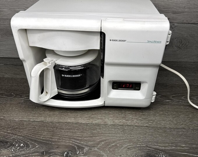 Black & Decker Spacemaker Under Cabinet Digital 12 Cup Coffee Maker ...