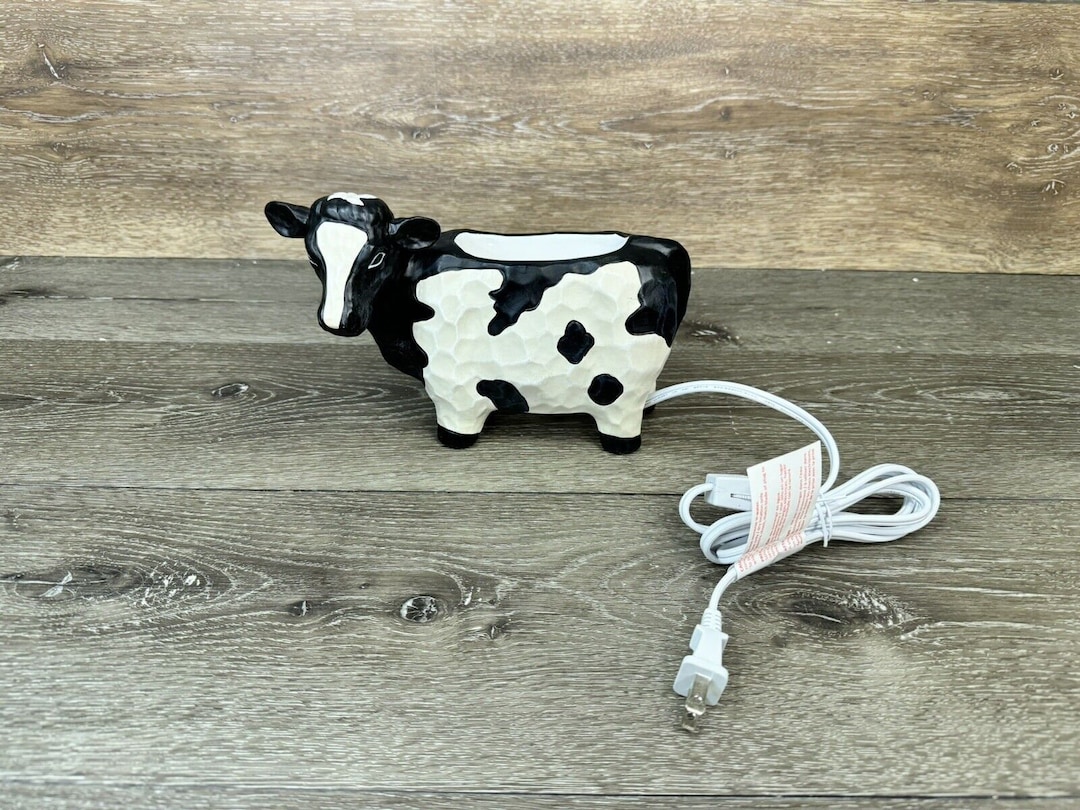 Scentsy Deja Moo Cow Farmhouse Wax Warmer Discontinued Scentsy Cow Rare ...
