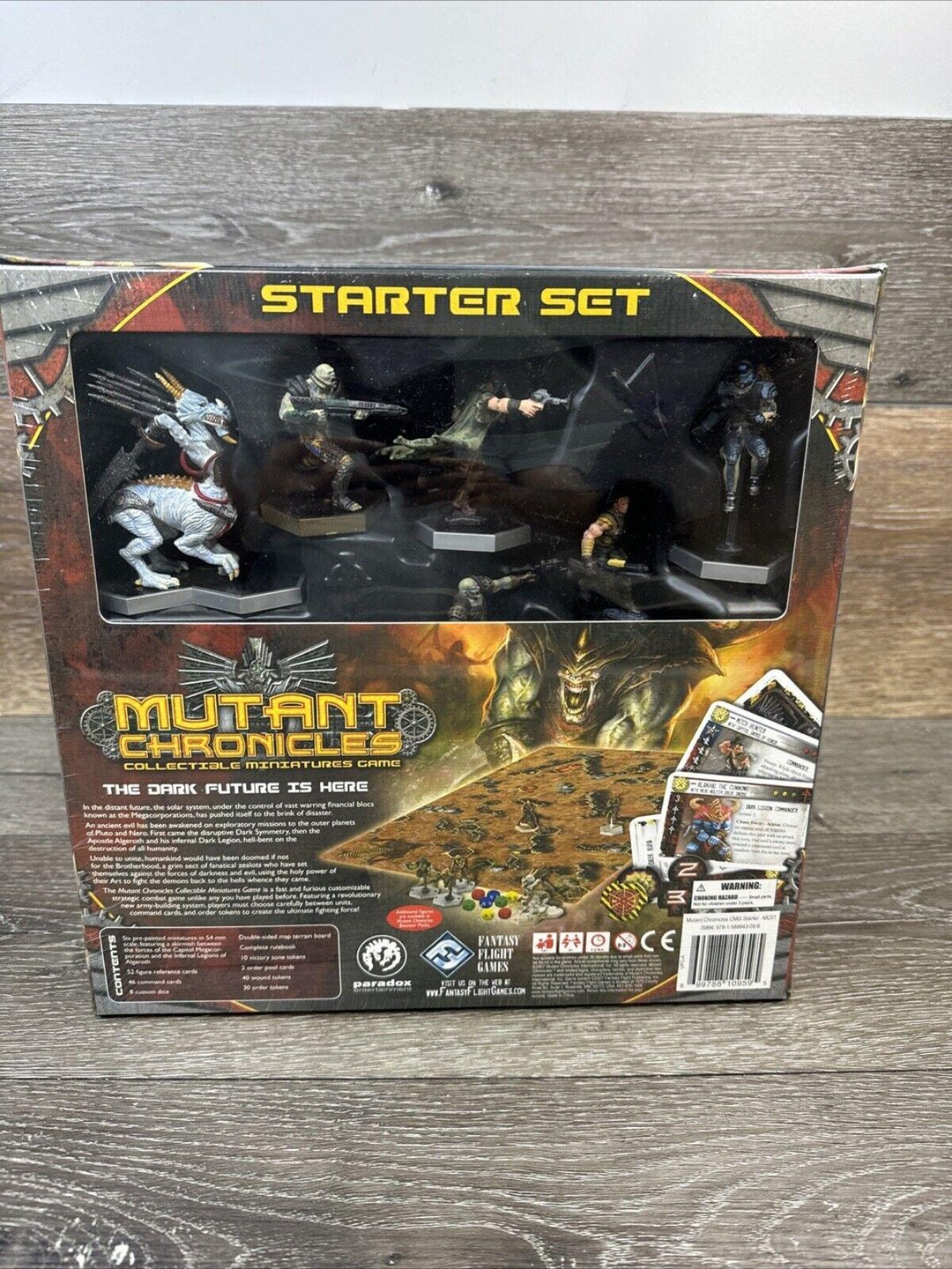 Mutant Chronicles - Starter Game Set With 6 Collectible Miniatures ...