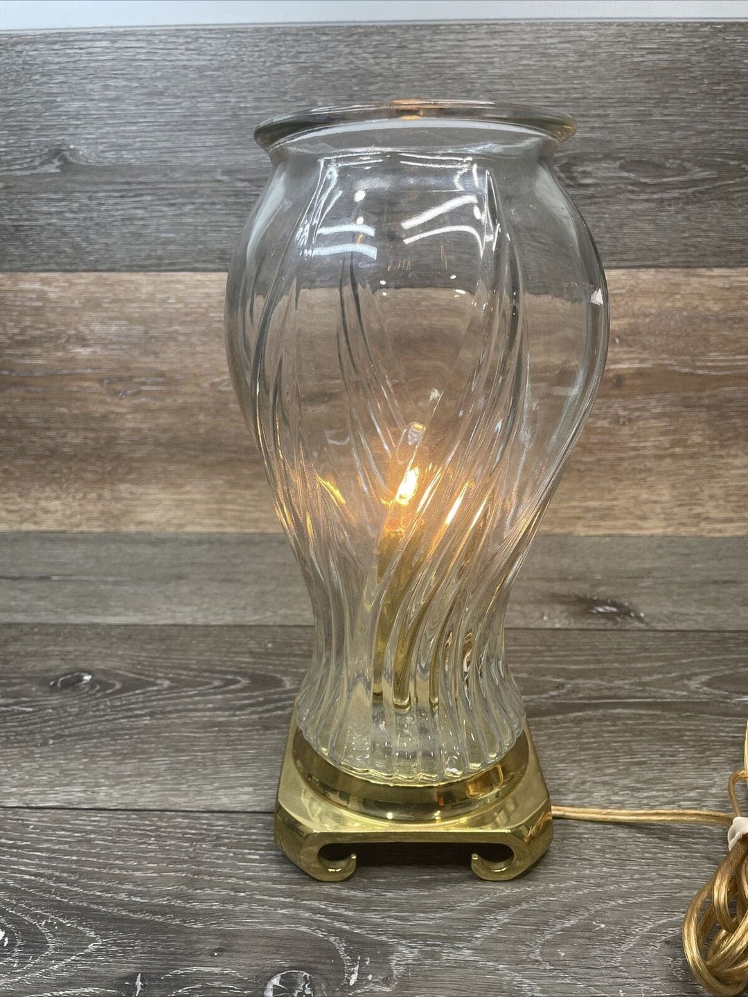 Vintage Electric Hurricane Accent Lamp 12” Tall Glass and Brass Base - Etsy