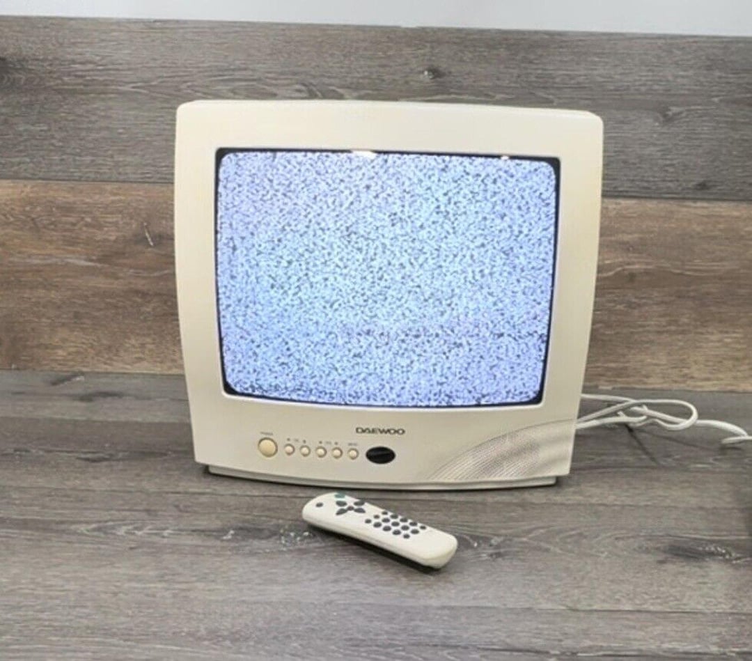 Daewoo 13" White Color CRT Television Tv DTQ-13P2FCW - Tested With ...