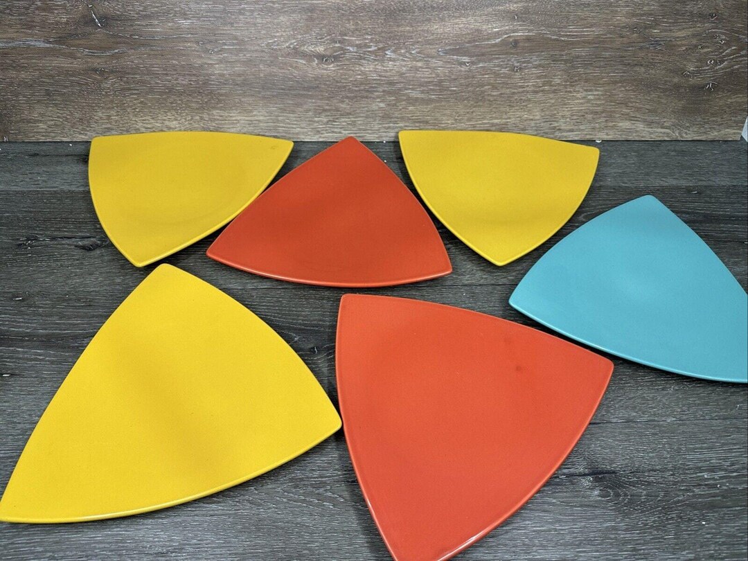 Vintage Buffalo China MCM 11 Triangle Shaped Dinner Plates set of 6 - Etsy