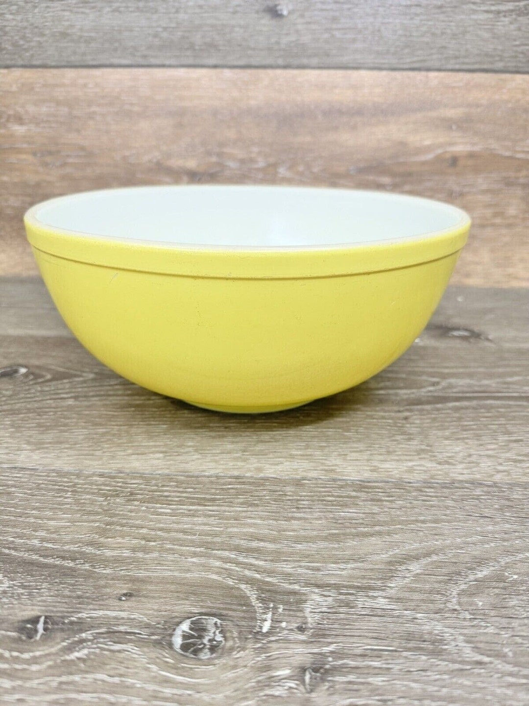 Vintage Pyrex Yellow Mixing Bowl Primary Color 4 Quart Early No Number ...