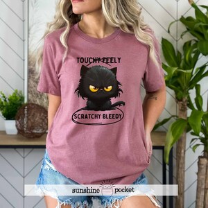 Black Cat, Introvert, Funny Don't Do Touchy Feely I Do Scratchy Bleedy ...