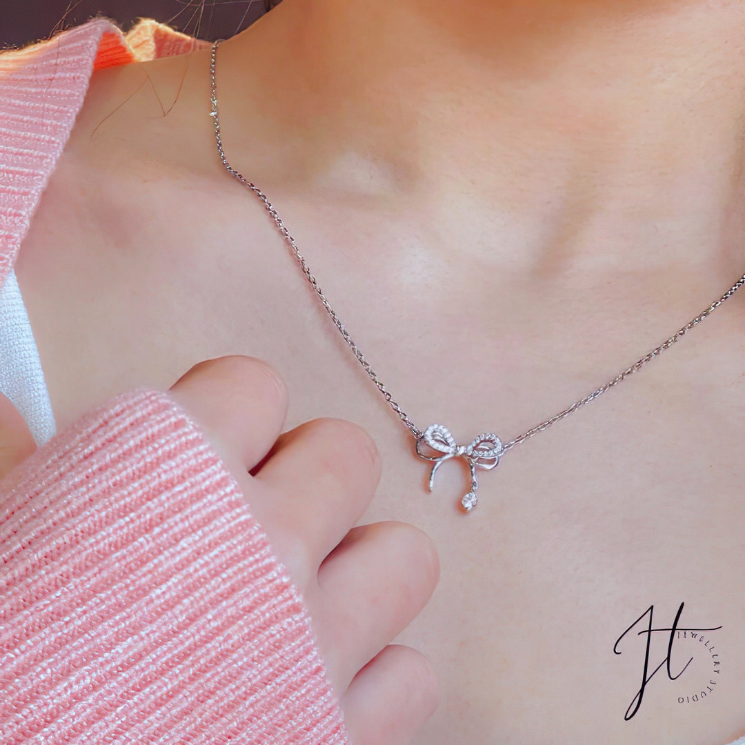 Dainty Bow Necklace, Tiny Bow Necklace, Bow Pendant Necklace, Gift for ...