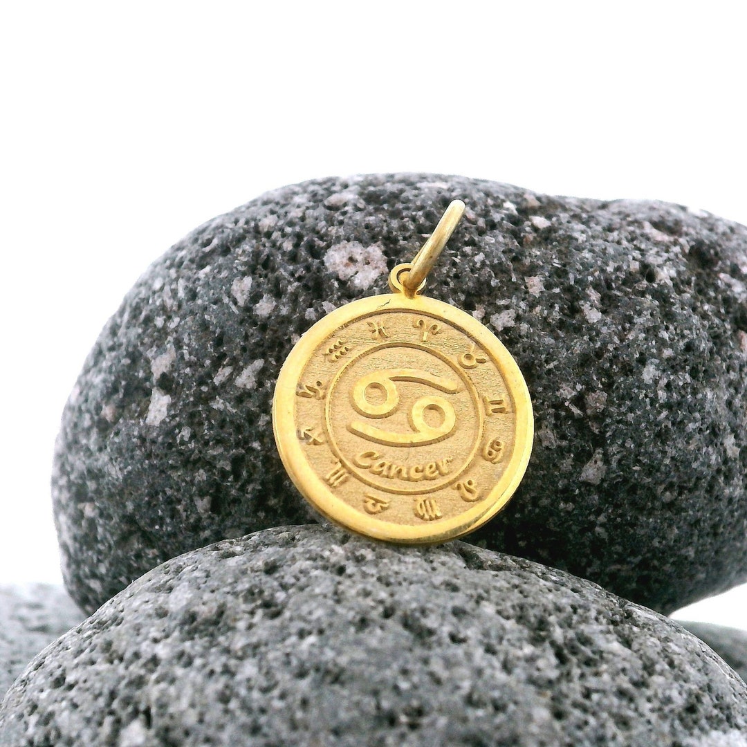 14K Solid Gold Cancer Pendant, Personalized Zodiac Necklace, Horoscope ...