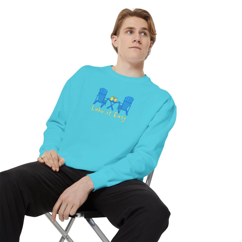 Lake It Easy Pair O Chairs Lake Life Unisex Garment-dyed Crewneck ...