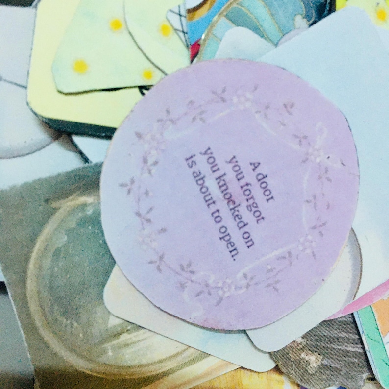 Reading With Oracle Cards, Symbols, Initials, Affirmations, Emojis ...