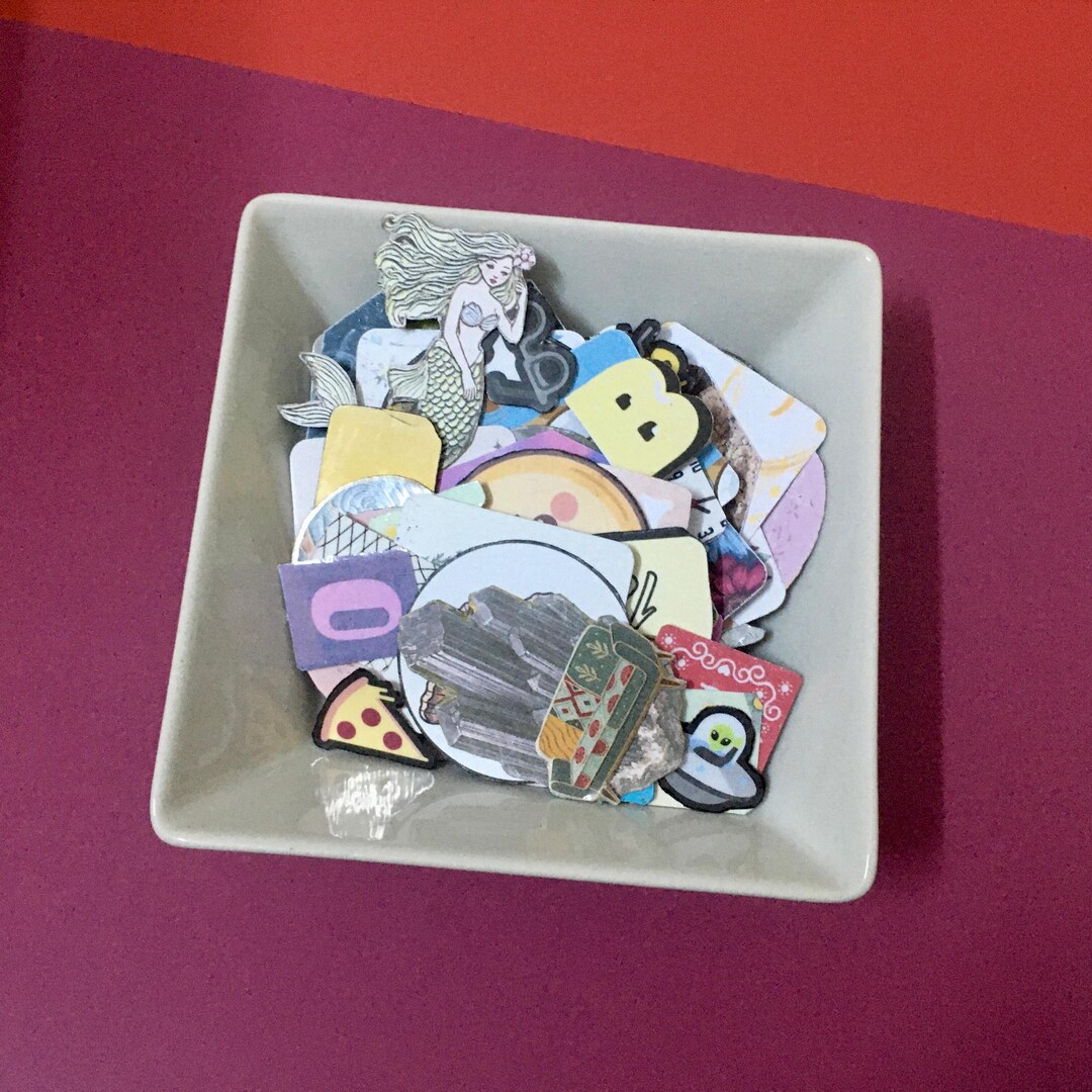 Reading With Oracle Cards, Symbols, Initials, Affirmations, Emojis ...