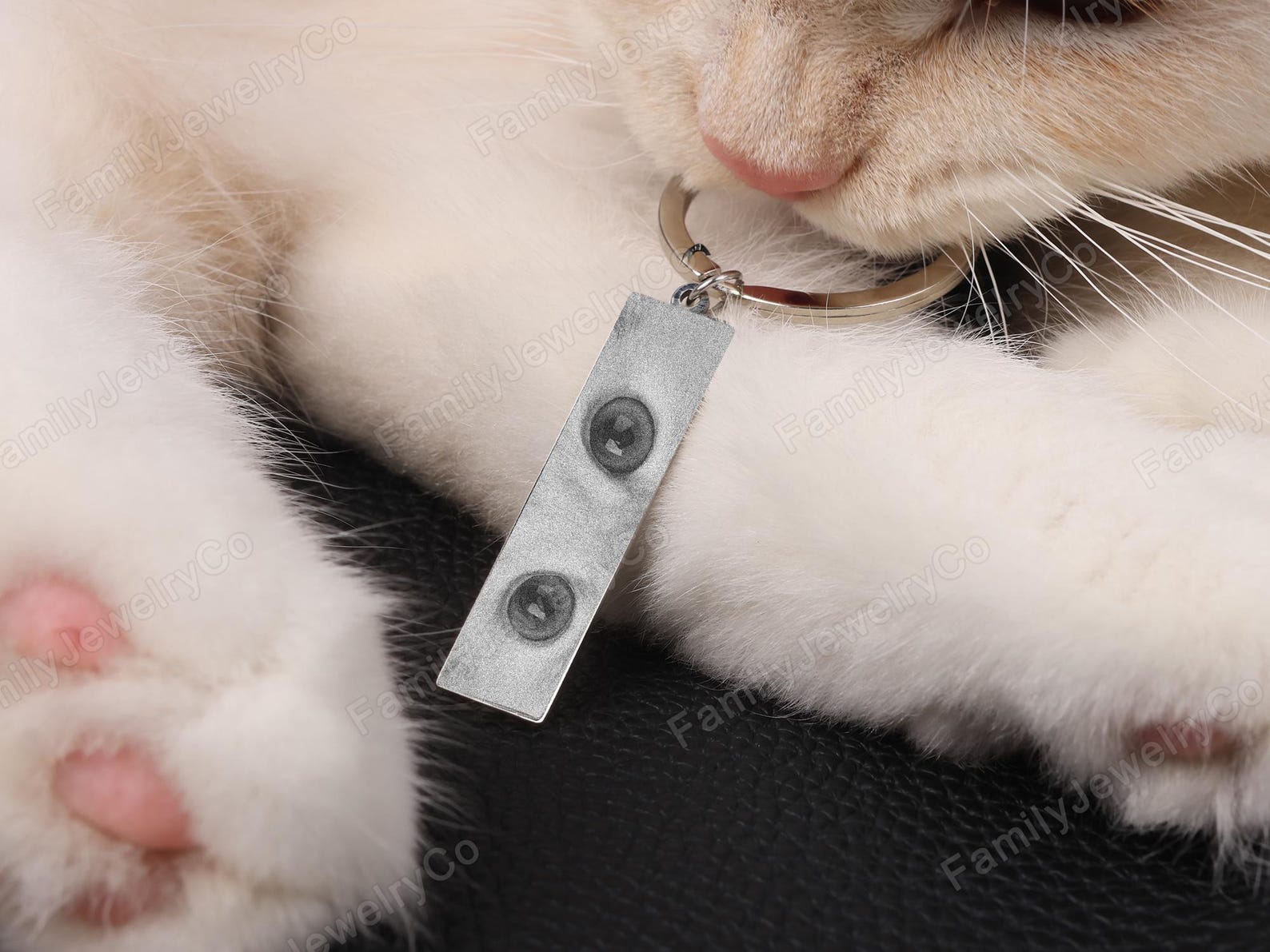 Personalized Human Eyes Keychain, Your Eyes Photo Drive Safe Keychain ...
