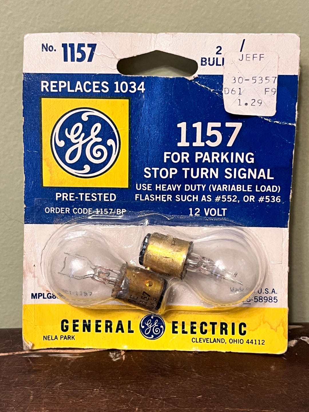 Vintage General Electric (GE) 1157 Automotive Light Bulb, Sold 2-pack ...