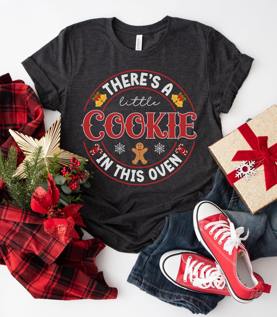 There's a Cookie in the Oven Pregnancy Shirt, Pregnancy Announcement ...