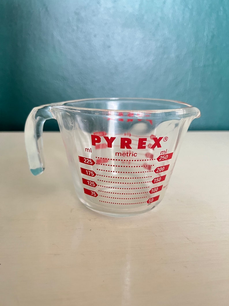 Vintage Pyrex Measuring Cups 1 Cup 2 Cups and 8 Cups Made - Etsy