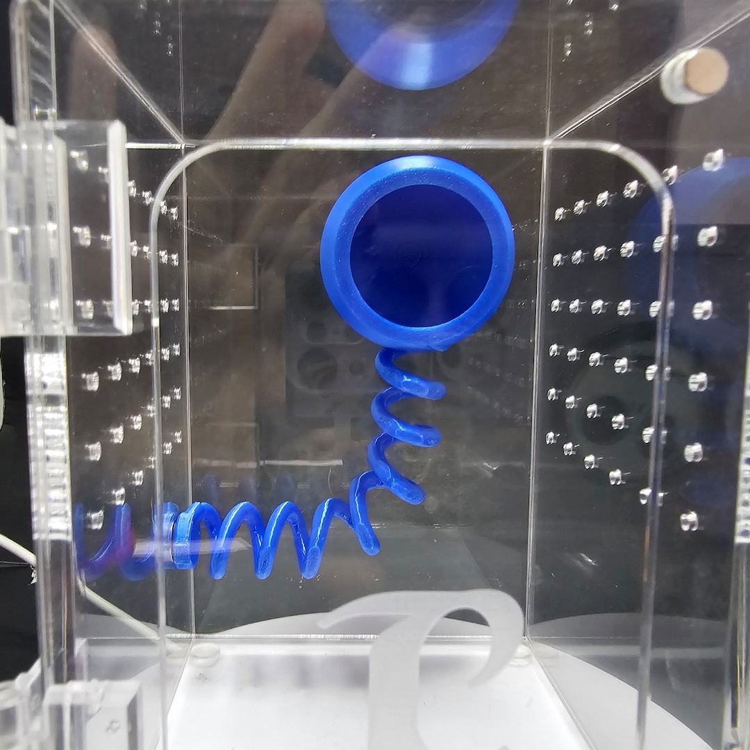 3D Printed Magnetic Sphere Jumping Spider Hide With Spiral Platform - Etsy