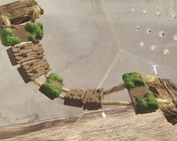 3D Printed Tree Bookshelf Jumping Spider Hide/decor - Etsy