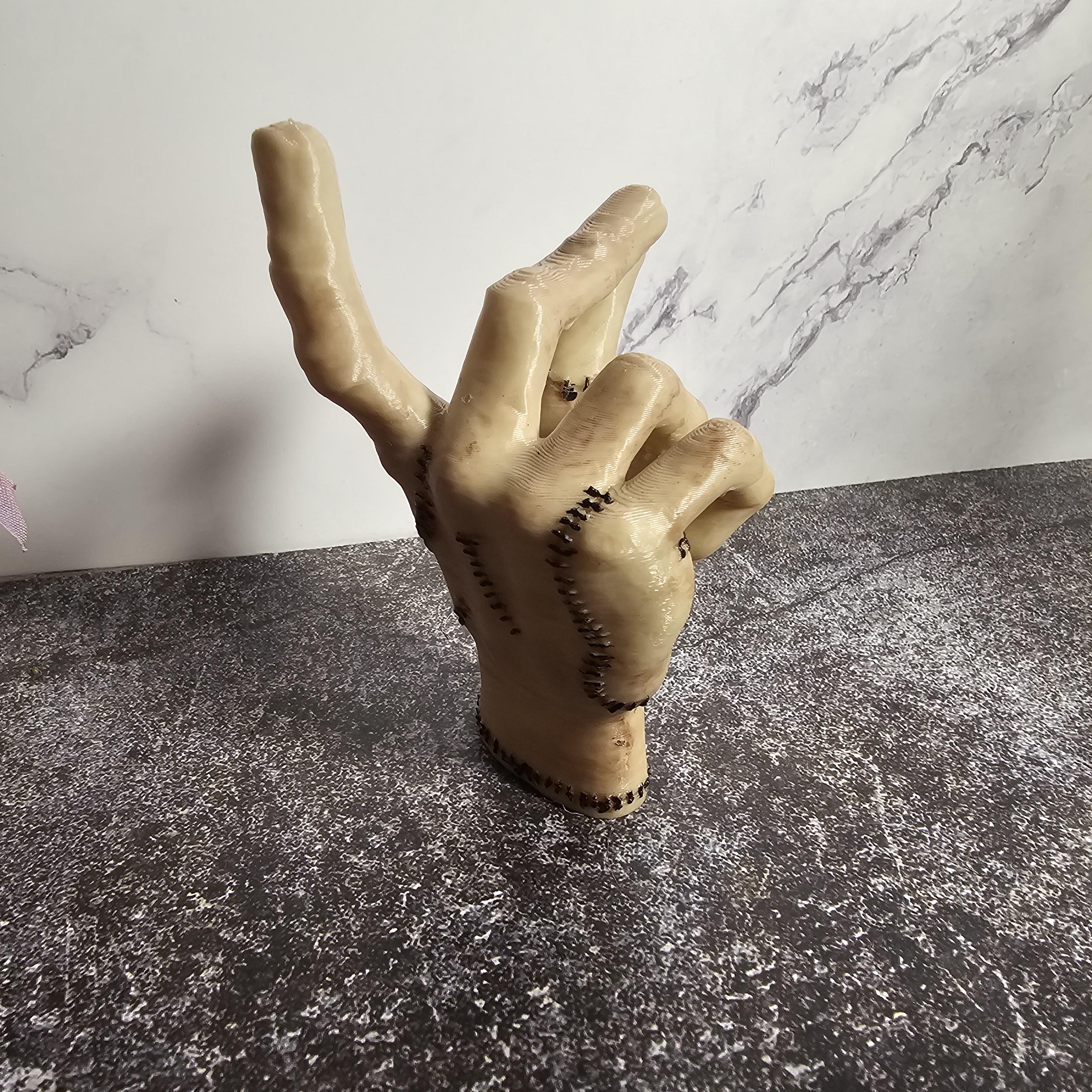 3D Printed and Handpainted "wednesday" Themed Jumping Spider Enclosure ...