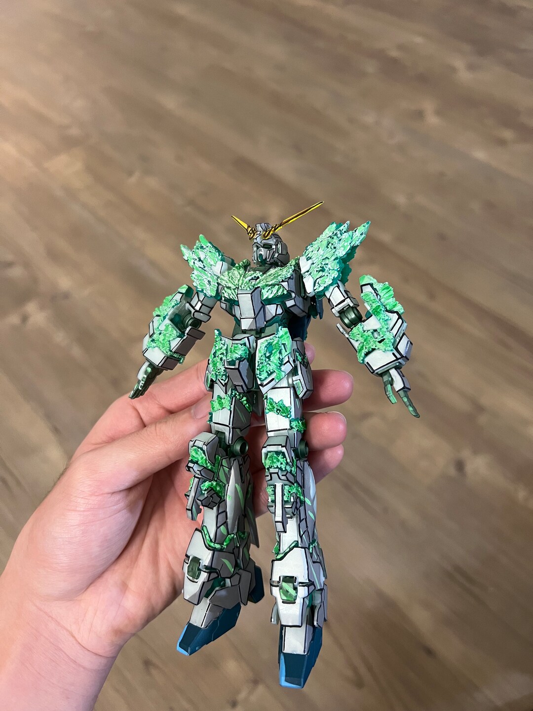 Bandai HG Unicorn Luminous Crystal Gundam Base Limited PB Cel Shading ...