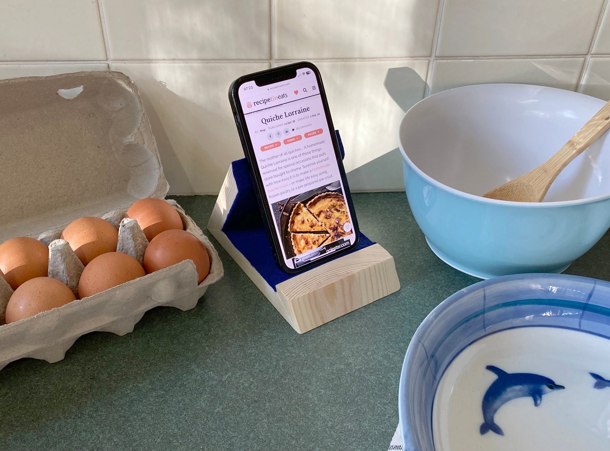 Wooden phone/tablet stand — Cubular