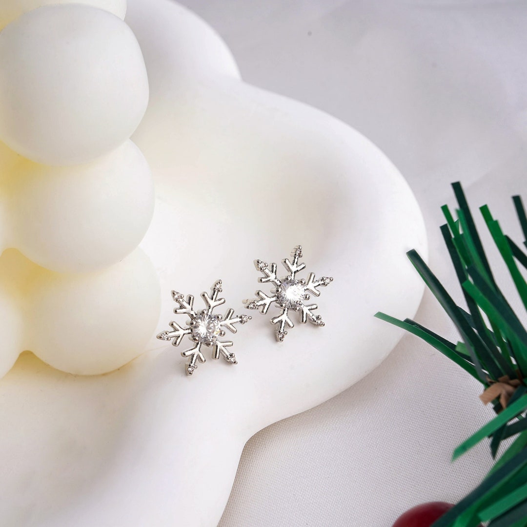 Snowflake Earrings-winter Snowflake Stud Earrings-christmas Earrings ...