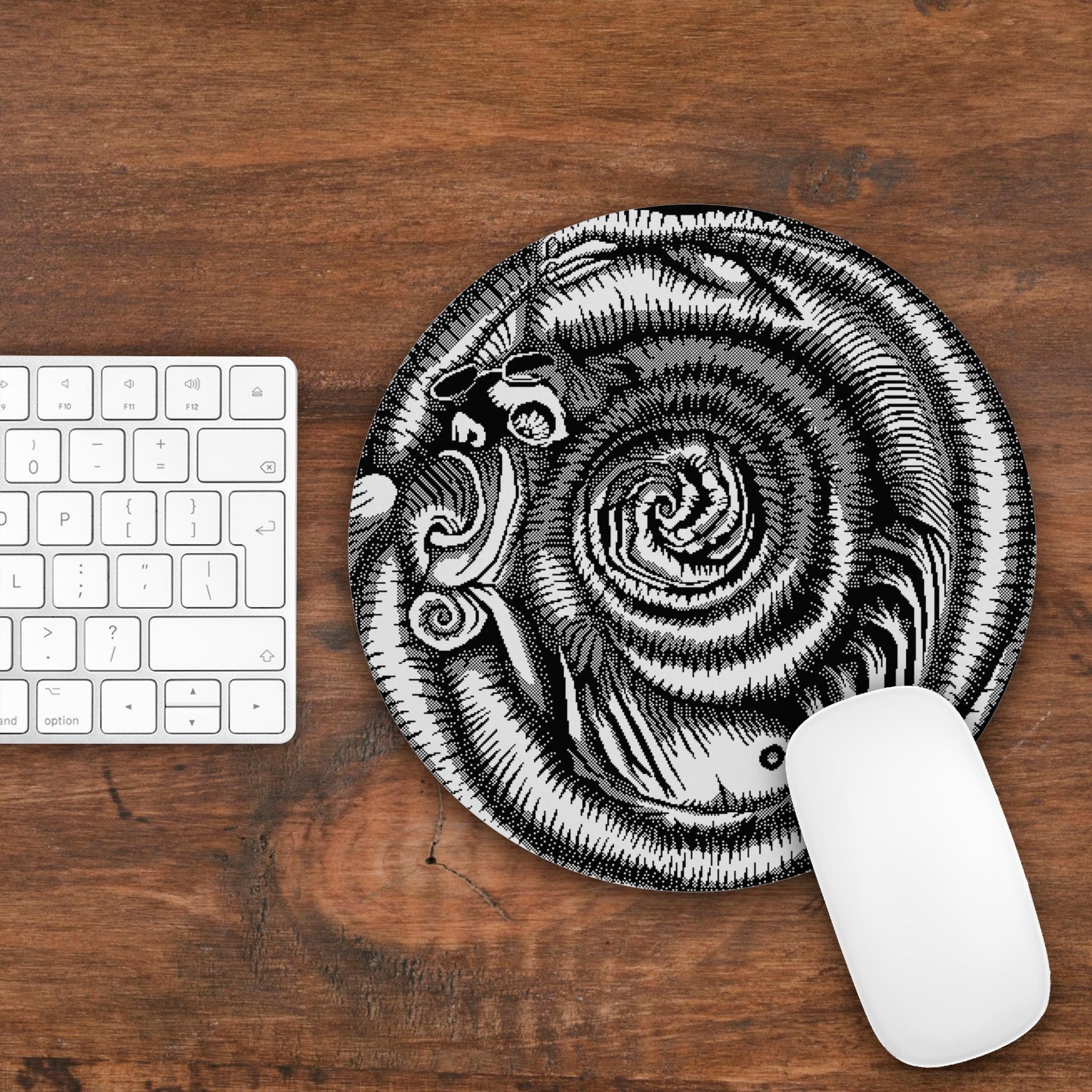 Uzumaki "spiral" Creepy Junji Ito Manga - Mr. Saito Desk Decor Mousepad ...