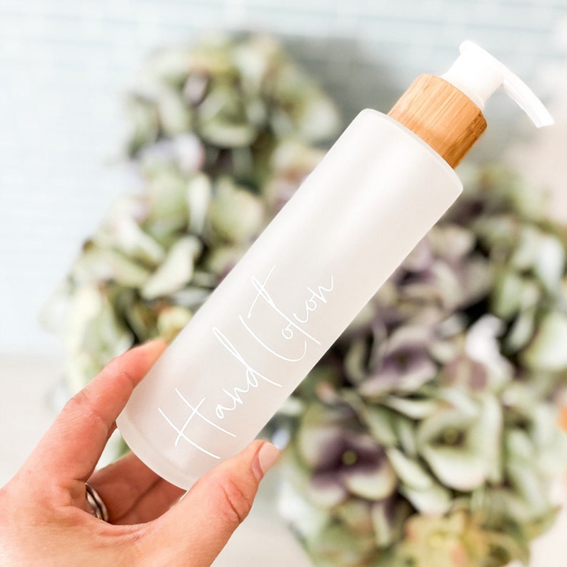 Custom Soap Dispenser: Reusable Pump Bottle for Toiletries - Etsy