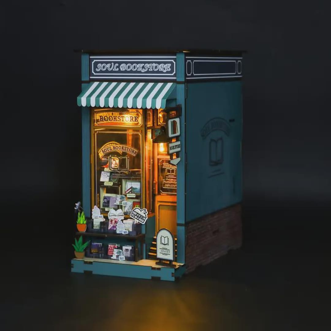 DIY, Diorama, Miniature Library, Book Nook - Etsy