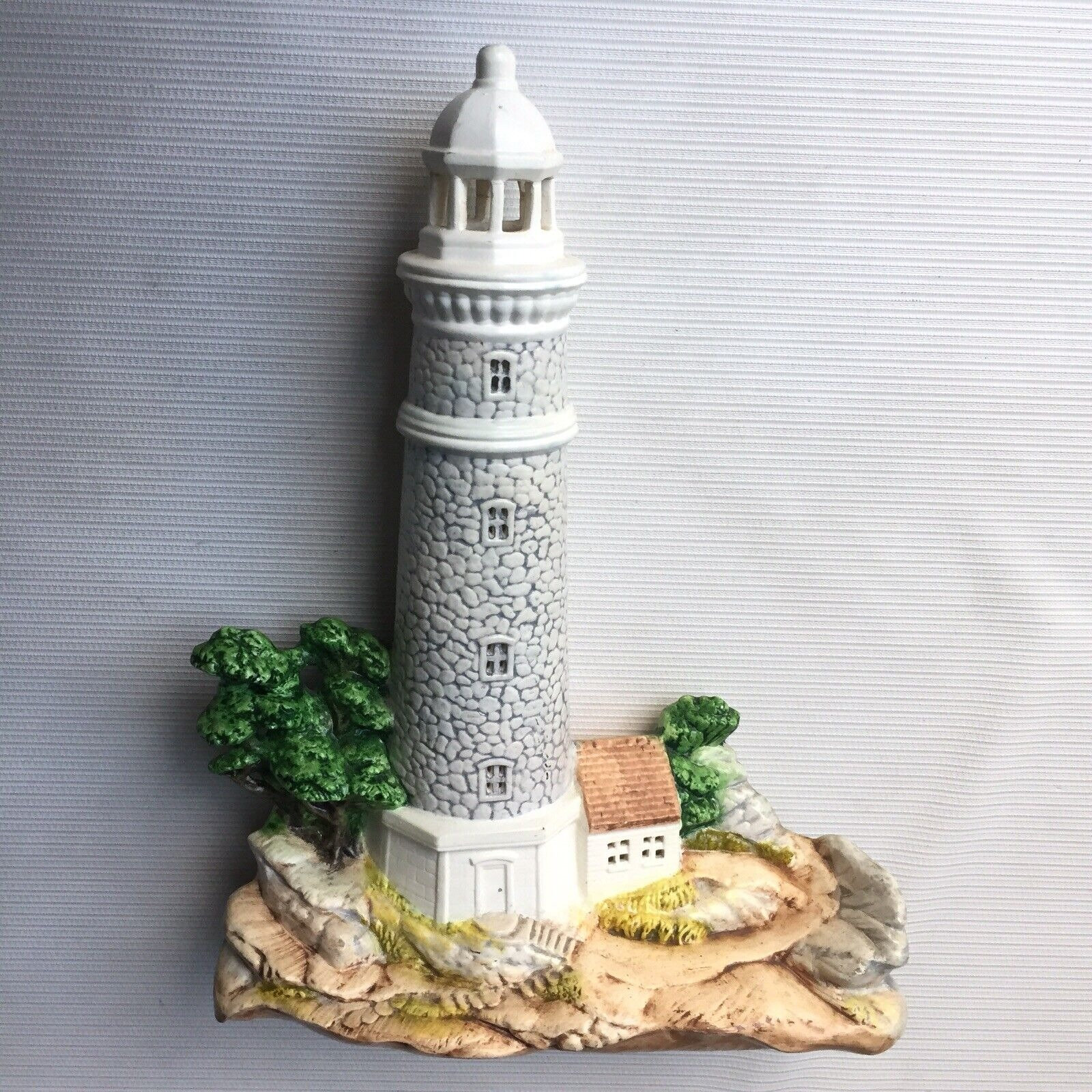 Tampa Bay Mold Co Gray White Cobblestone Lighthouse Statue Garden Beach ...